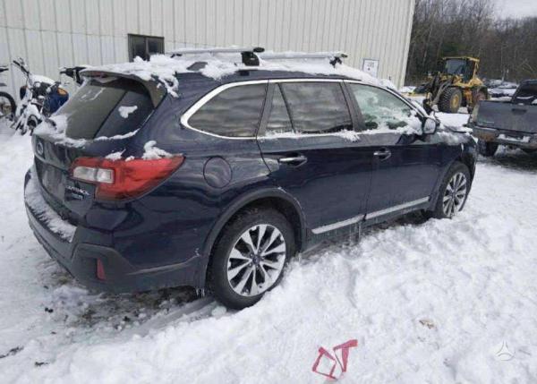 Blue Subaru Outback 2018 in Kaunas, with an engine capacity of 3.63 L and mileage of 175 thousand km for 8900 €, photo 4 on AUTOMOTO.COM.LV