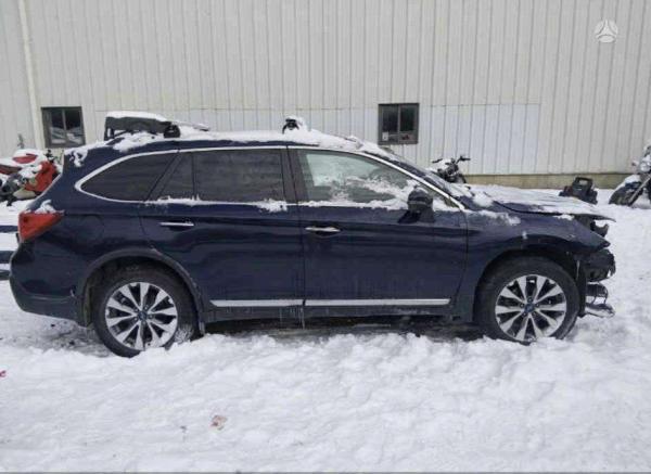 Blue Subaru Outback 2018 in Kaunas, with an engine capacity of 3.63 L and mileage of 175 thousand km for 8900 €, photo 9 on AUTOMOTO.COM.LV