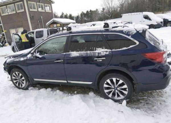 Blue Subaru Outback 2018 in Kaunas, with an engine capacity of 3.63 L and mileage of 175 thousand km for 8900 €, photo 10 on AUTOMOTO.COM.LV