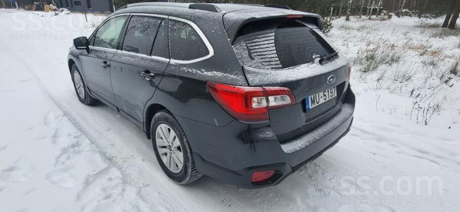 Blue Subaru Outback 2018 in Riga, with an engine capacity of 2.00 L and mileage of 128 thousand km for 11500 €, photo 8 on AUTOMOTO.COM.LV