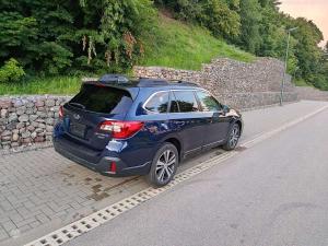 Blue Subaru Outback 2018 in Alytus, with an engine capacity of 3.63 L and mileage of 188 thousand km for 14900 €, photo 8 on AUTOMOTO.COM.LV