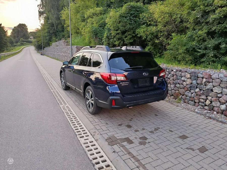 Blue Subaru Outback 2018 in Alytus, with an engine capacity of 3.63 L and mileage of 188 thousand km for 14900 €, photo 13 on AUTOMOTO.COM.LV