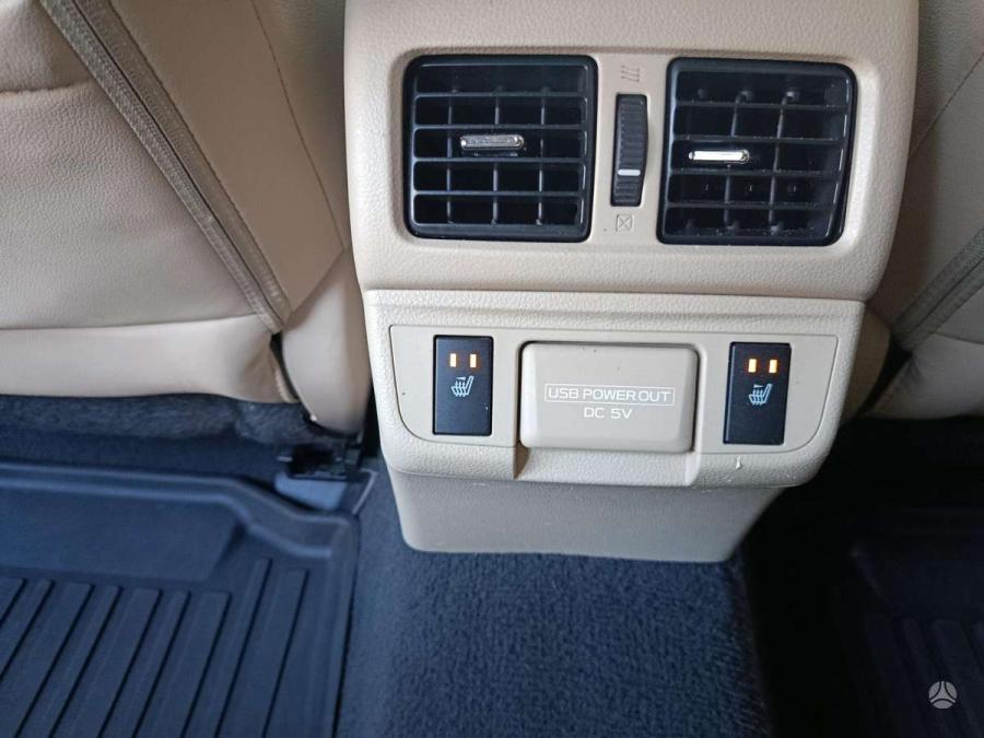 Blue Subaru Outback 2018 in Alytus, with an engine capacity of 3.63 L and mileage of 188 thousand km for 14900 €, photo 15 on AUTOMOTO.COM.LV