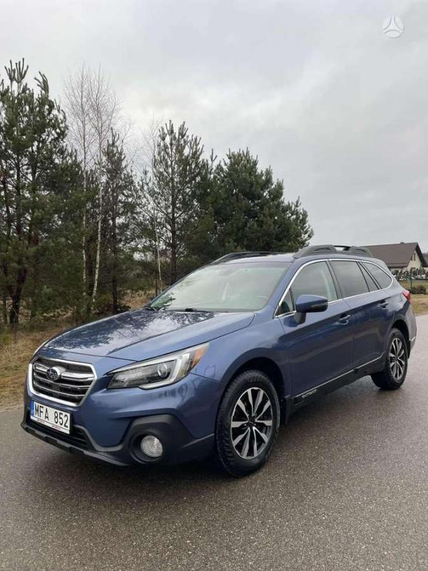 Blue Subaru Outback 2019 in Vilnius, with an engine capacity of 2.50 L and mileage of 234 thousand km for 17200 €, photo 1 on AUTOMOTO.COM.LV
