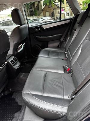 Blue Subaru Outback 2021 in Riga, with an engine capacity of 2.40 L and mileage of 124 thousand km for 19900 €, photo 9 on AUTOMOTO.COM.LV
