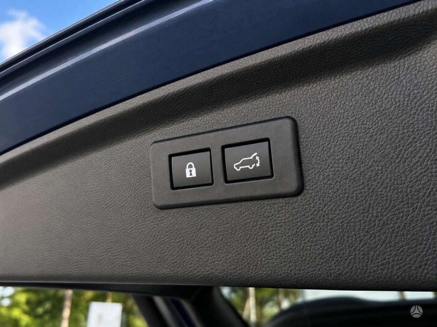 Blue Subaru Outback 2021 in Vilnius, with an engine capacity of 2.50 L and mileage of 81 thousand km for 21900 €, photo 7 on AUTOMOTO.COM.LV