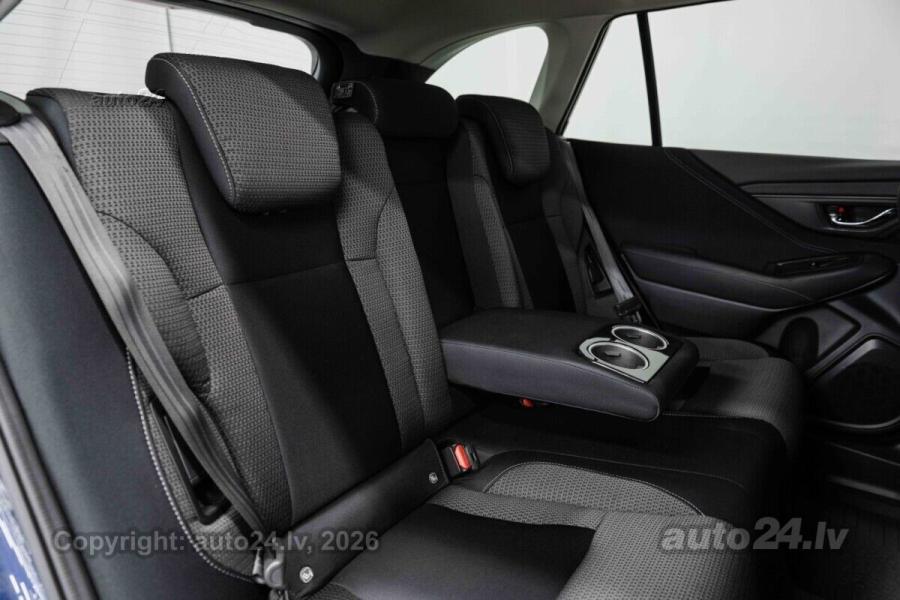 Blue Subaru Outback 2024 in Tallinn, with an engine capacity of 2.50 L and mileage of 38 thousand km for 29900 €, photo 14 on AUTOMOTO.COM.LV