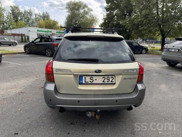 Brūns Subaru Outback 2004 Rīga, ar dzinēja tilpumu 2.50 L un nobraukumu 278 tūkst. km par 2300 €, foto 1 vietnē AUTOMOTO.COM.LV