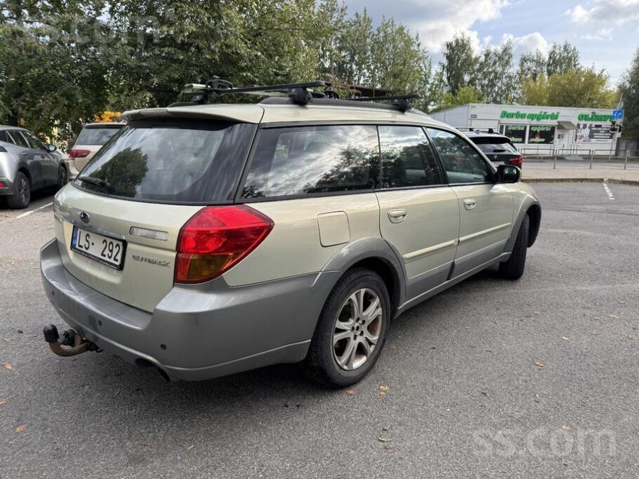 Brūns Subaru Outback 2004 Rīga, ar dzinēja tilpumu 2.50 L un nobraukumu 278 tūkst. km par 2300 €, foto 3 vietnē AUTOMOTO.COM.LV