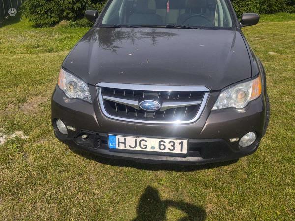 Brown Subaru Outback 2008 in Vilnius, with an engine capacity of 2.50 L and mileage of 2 thousand km for 3000 €, photo 10 on AUTOMOTO.COM.LV