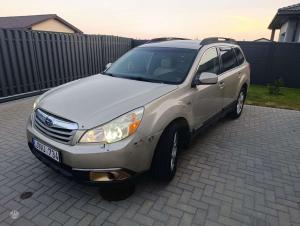 Brūns Subaru Outback 2010 Klaipėda, ar dzinēja tilpumu 2.46 L un nobraukumu 244 tūkst. km par 2650 €, foto 3 vietnē AUTOMOTO.COM.LV