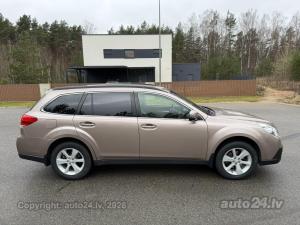 Brown Subaru Outback 2013 in Tallinn, with an engine capacity of 2.00 L and mileage of 153 thousand km for 7850 €, photo 3 on AUTOMOTO.COM.LV