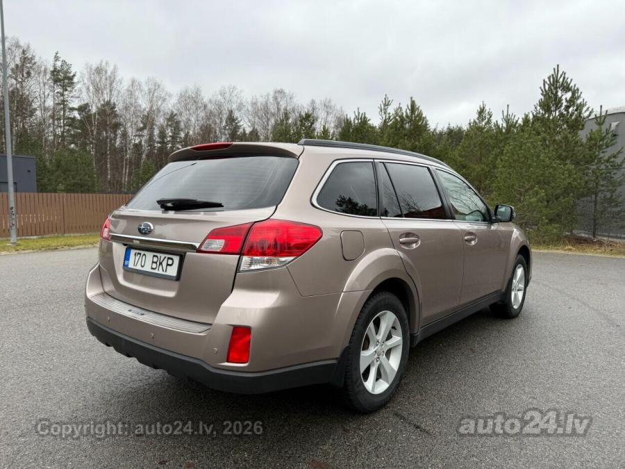 Brown Subaru Outback 2013 in Tallinn, with an engine capacity of 2.00 L and mileage of 153 thousand km for 7850 €, photo 6 on AUTOMOTO.COM.LV