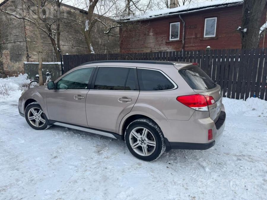 Brūns Subaru Outback 2013 Rīga, ar dzinēja tilpumu 2.00 L un nobraukumu 267 tūkst. km par 6300 €, foto 2 vietnē AUTOMOTO.COM.LV