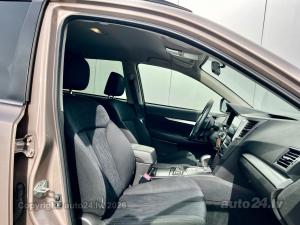 Brūns Subaru Outback 2014 Tallina, ar dzinēja tilpumu 2.50 L un nobraukumu 149 tūkst. km par 6999 €, foto 12 vietnē AUTOMOTO.COM.LV