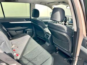 Brūns Subaru Outback 2014 Tallina, ar dzinēja tilpumu 2.50 L un nobraukumu 149 tūkst. km par 6999 €, foto 13 vietnē AUTOMOTO.COM.LV