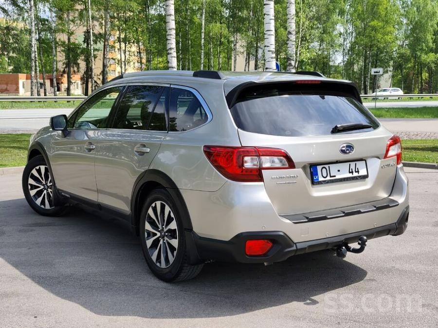 Brown Subaru Outback 2015 in Riga, with an engine capacity of 2.50 L and mileage of 190 thousand km for 12970 €, photo 6 on AUTOMOTO.COM.LV