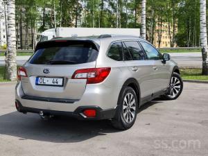 Brown Subaru Outback 2015 in Riga, with an engine capacity of 2.50 L and mileage of 190 thousand km for 12970 €, photo 8 on AUTOMOTO.COM.LV
