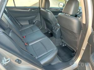 Brown Subaru Outback 2015 in Riga, with an engine capacity of 2.50 L and mileage of 190 thousand km for 12970 €, photo 12 on AUTOMOTO.COM.LV