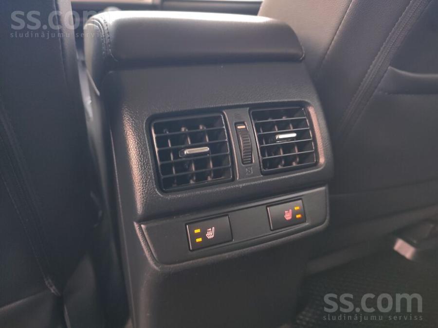 Brown Subaru Outback 2015 in Riga, with an engine capacity of 2.50 L and mileage of 190 thousand km for 12970 €, photo 22 on AUTOMOTO.COM.LV