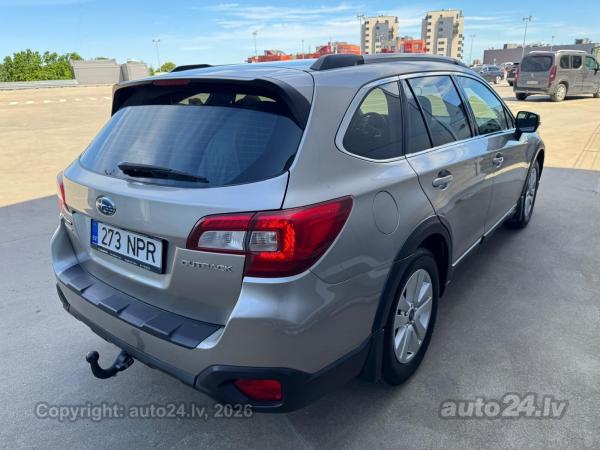 Brown Subaru Outback 2015 in Tallinn, with an engine capacity of 2.50 L and mileage of 236 thousand km for 9495 €, photo 5 on AUTOMOTO.COM.LV