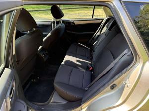 Brown Subaru Outback 2015 in Vilnius, with an engine capacity of 2.50 L and mileage of 229 thousand km for 12000 €, photo 9 on AUTOMOTO.COM.LV