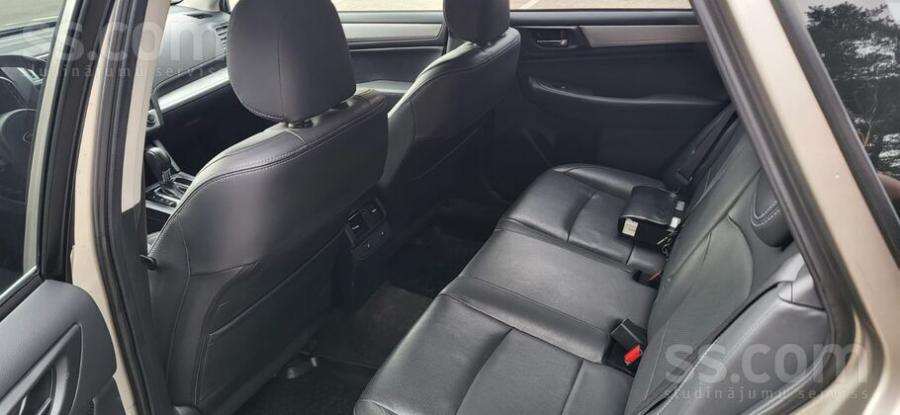 Brown Subaru Outback 2016 in Riga, with an engine capacity of 2.00 L and mileage of 171 thousand km for 11550 €, photo 9 on AUTOMOTO.COM.LV