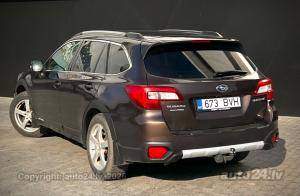 Brūns Subaru Outback 2017 Tallina, ar dzinēja tilpumu 2.50 L un nobraukumu 141 tūkst. km par 16950 €, foto 3 vietnē AUTOMOTO.COM.LV