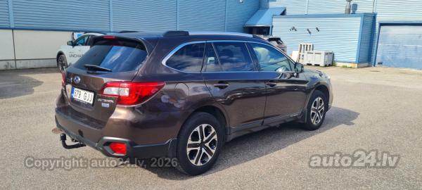 Brown Subaru Outback 2017 in Tallinn, with an engine capacity of 2.00 L and mileage of 166 thousand km for 9600 €, photo 6 on AUTOMOTO.COM.LV