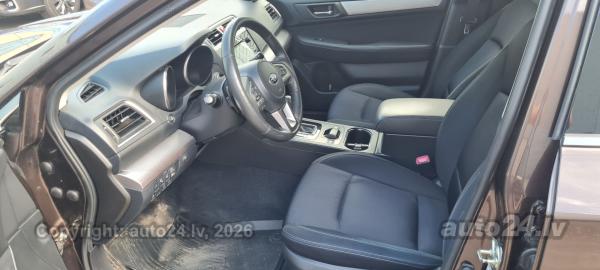 Brown Subaru Outback 2017 in Tallinn, with an engine capacity of 2.00 L and mileage of 166 thousand km for 9600 €, photo 10 on AUTOMOTO.COM.LV