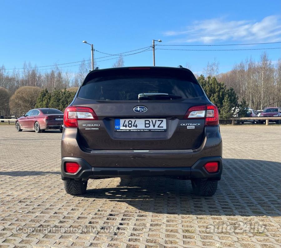 Brūns Subaru Outback 2018 Tallina, ar dzinēja tilpumu 2.50 L un nobraukumu 159 tūkst. km par 17000 €, foto 4 vietnē AUTOMOTO.COM.LV