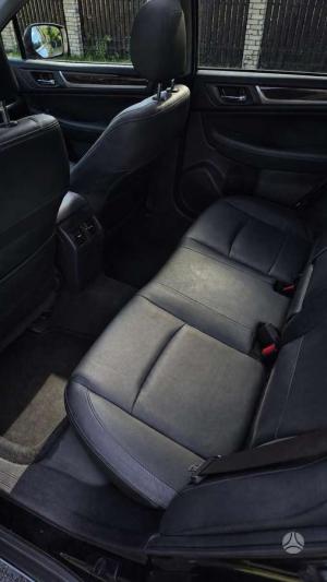 Brown Subaru Outback 2018 in Vilnius, with an engine capacity of 2.00 L and mileage of 235 thousand km for 15000 €, photo 31 on AUTOMOTO.COM.LV