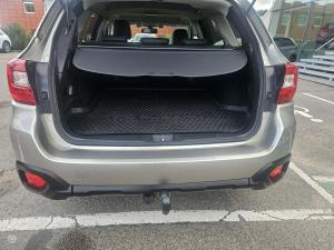 Brown Subaru Outback 2018 in Vilnius, with an engine capacity of 2.50 L and mileage of 152 thousand km for 17890 €, photo 9 on AUTOMOTO.COM.LV