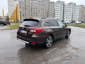 Brown Subaru Outback 2019 in Tallinn, with an engine capacity of 2.50 L and mileage of 113 thousand km for 18500 €, photo 4 on AUTOMOTO.COM.LV