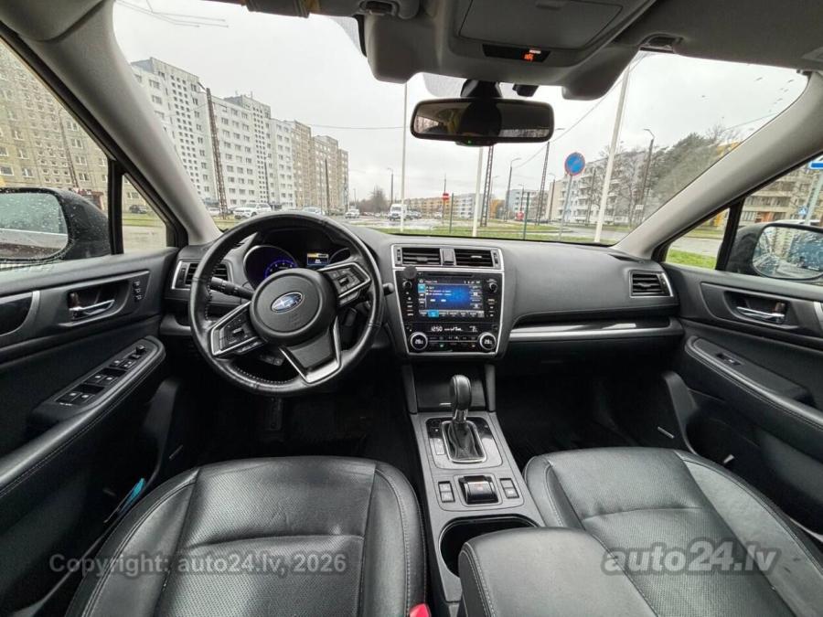 Brown Subaru Outback 2019 in Tallinn, with an engine capacity of 2.50 L and mileage of 113 thousand km for 18500 €, photo 6 on AUTOMOTO.COM.LV