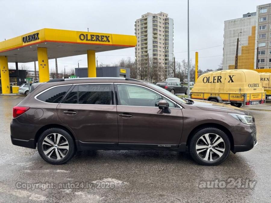Brown Subaru Outback 2019 in Tallinn, with an engine capacity of 2.50 L and mileage of 113 thousand km for 18500 €, photo 10 on AUTOMOTO.COM.LV