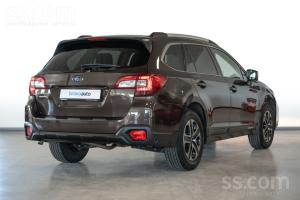 Brown Subaru Outback 2019 in Riga, with an engine capacity of 2.50 L and mileage of 84 thousand km for 19990 €, photo 6 on AUTOMOTO.COM.LV