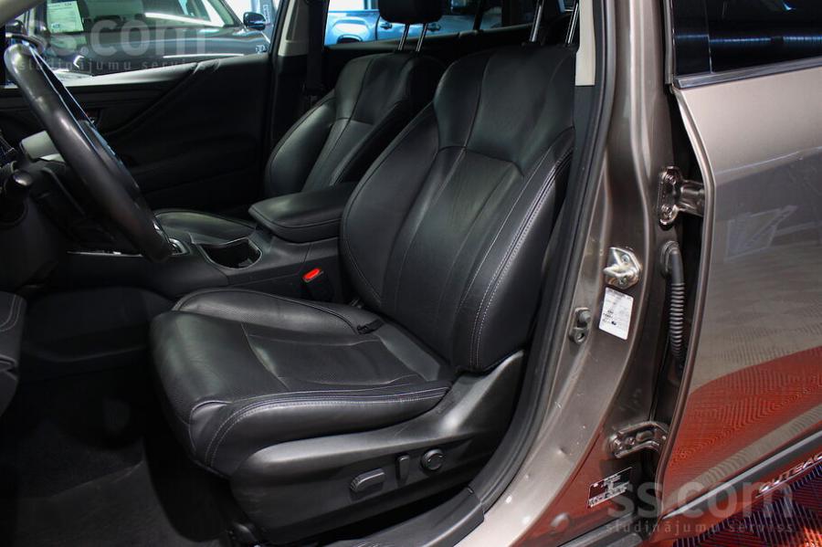 Brown Subaru Outback 2021 in Riga, with an engine capacity of 2.50 L and mileage of 89 thousand km for 23800 €, photo 11 on AUTOMOTO.COM.LV