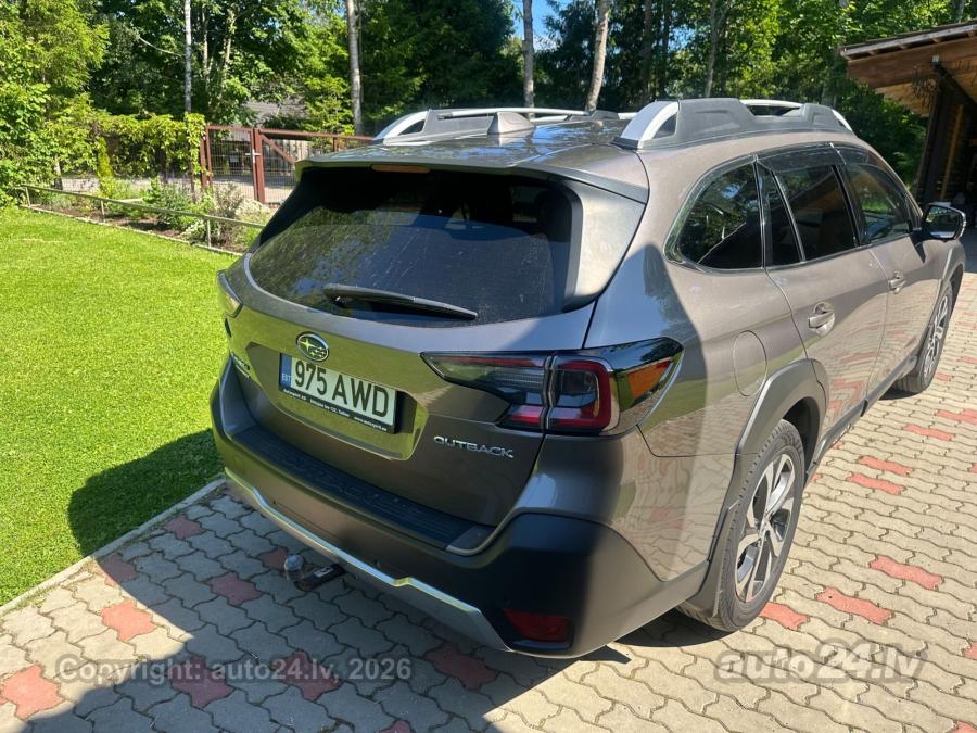 Brown Subaru Outback 2021 in Tallinn, with an engine capacity of 2.50 L and mileage of 109 thousand km for 21500 €, photo 4 on AUTOMOTO.COM.LV