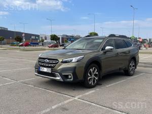 Brown Subaru Outback 2021 in Riga, with an engine capacity of 2.50 L and mileage of 31 thousand km for 23990 €, photo 4 on AUTOMOTO.COM.LV