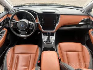 Brown Subaru Outback 2021 in Riga, with an engine capacity of 2.50 L and mileage of 31 thousand km for 23990 €, photo 8 on AUTOMOTO.COM.LV