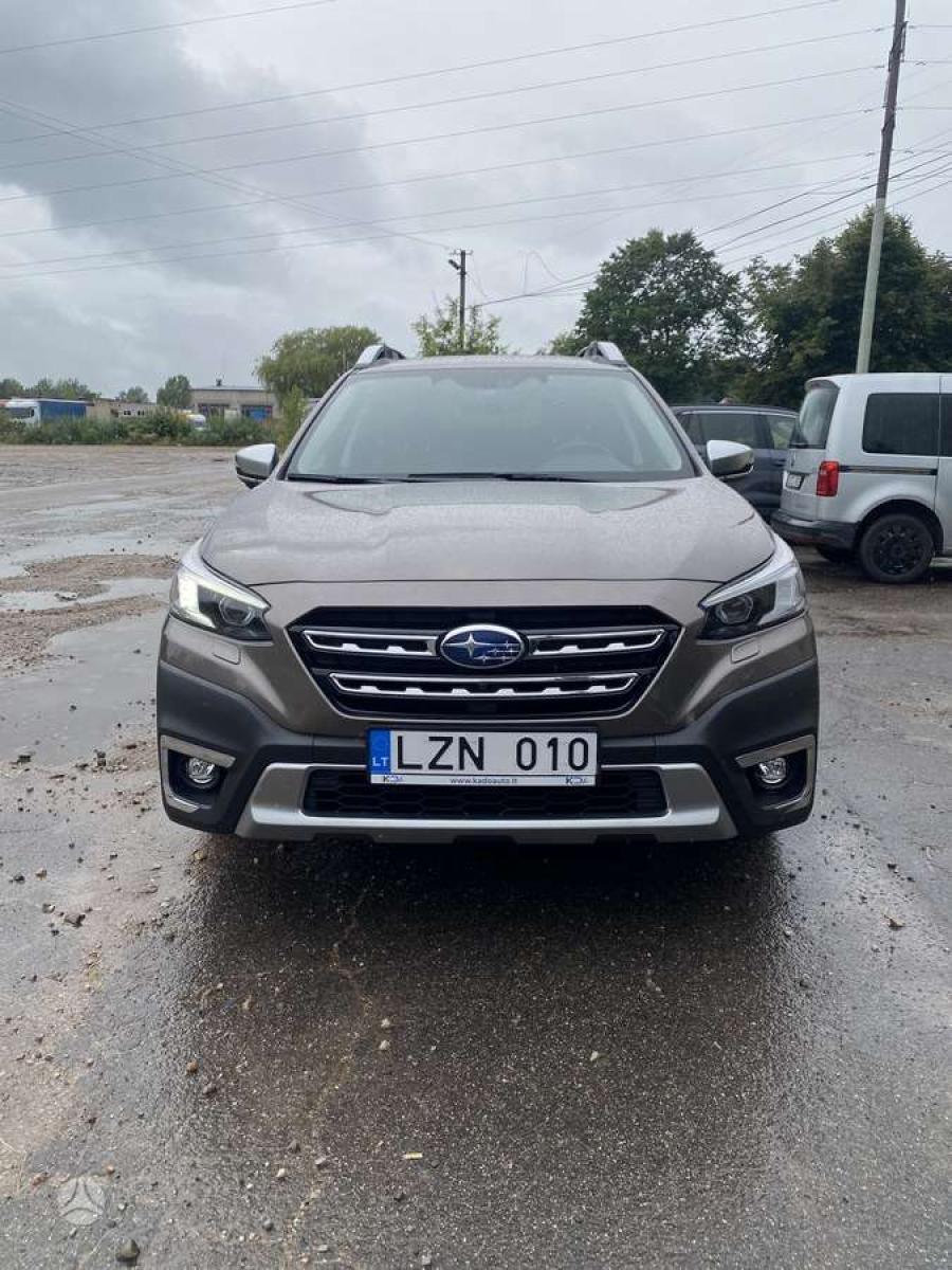 Brown Subaru Outback 2021 in Vilnius, with an engine capacity of 2.50 L and mileage of 119 thousand km for 27500 €, photo 4 on AUTOMOTO.COM.LV