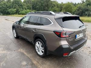 Brown Subaru Outback 2021 in Vilnius, with an engine capacity of 2.50 L and mileage of 119 thousand km for 27500 €, photo 7 on AUTOMOTO.COM.LV