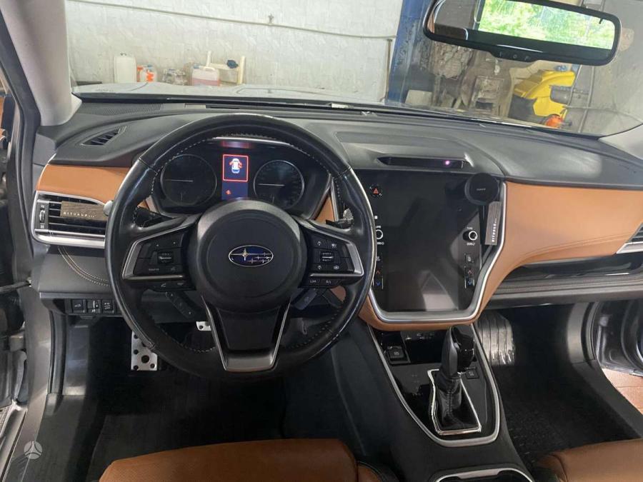 Brown Subaru Outback 2021 in Vilnius, with an engine capacity of 2.50 L and mileage of 119 thousand km for 27500 €, photo 12 on AUTOMOTO.COM.LV