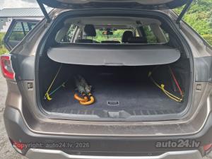 Brown Subaru Outback 2021 in Tallinn, with an engine capacity of 2.50 L and mileage of 139 thousand km for 23999 €, photo 14 on AUTOMOTO.COM.LV