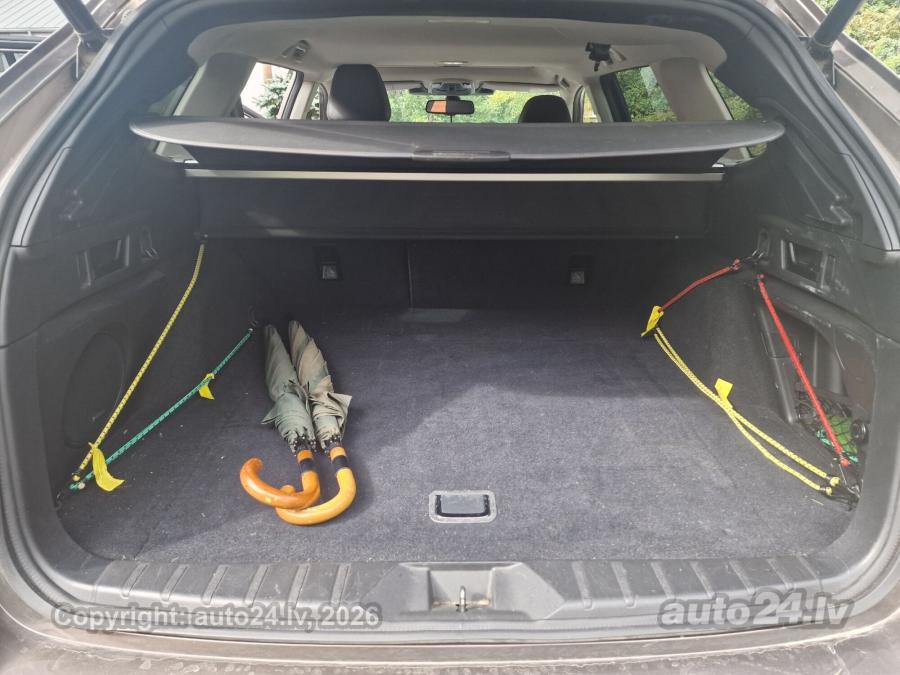 Brown Subaru Outback 2021 in Tallinn, with an engine capacity of 2.50 L and mileage of 139 thousand km for 23999 €, photo 15 on AUTOMOTO.COM.LV