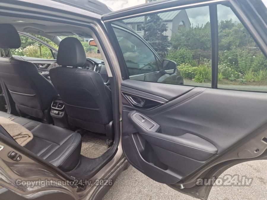 Brown Subaru Outback 2021 in Tallinn, with an engine capacity of 2.50 L and mileage of 139 thousand km for 23999 €, photo 23 on AUTOMOTO.COM.LV