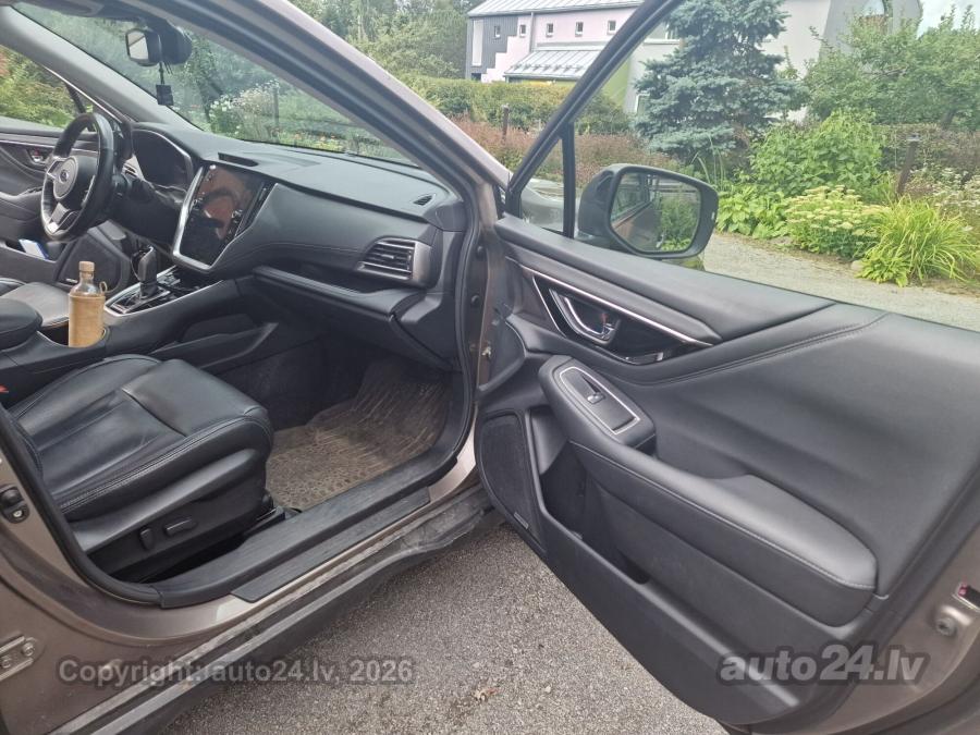 Brown Subaru Outback 2021 in Tallinn, with an engine capacity of 2.50 L and mileage of 139 thousand km for 23999 €, photo 25 on AUTOMOTO.COM.LV