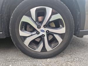 Brown Subaru Outback 2021 in Tallinn, with an engine capacity of 2.50 L and mileage of 139 thousand km for 23999 €, photo 28 on AUTOMOTO.COM.LV