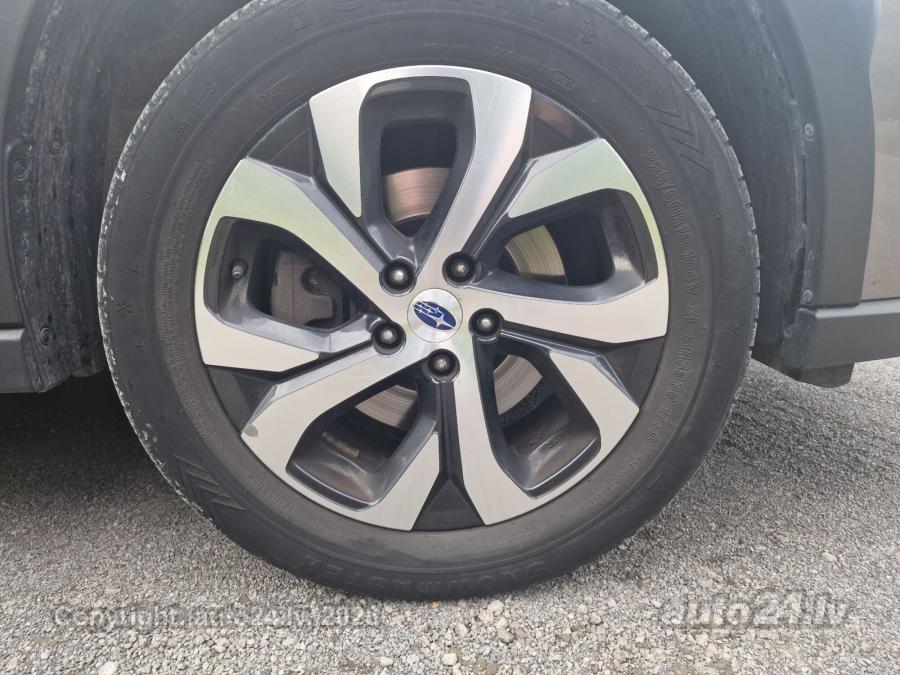 Brown Subaru Outback 2021 in Tallinn, with an engine capacity of 2.50 L and mileage of 139 thousand km for 23999 €, photo 28 on AUTOMOTO.COM.LV